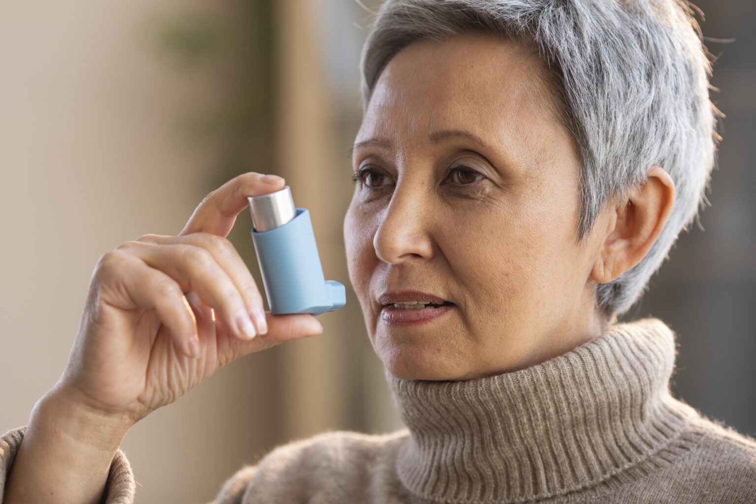 Nebulizer vs. Inhaler: Which is Right for You? - Diamondrx